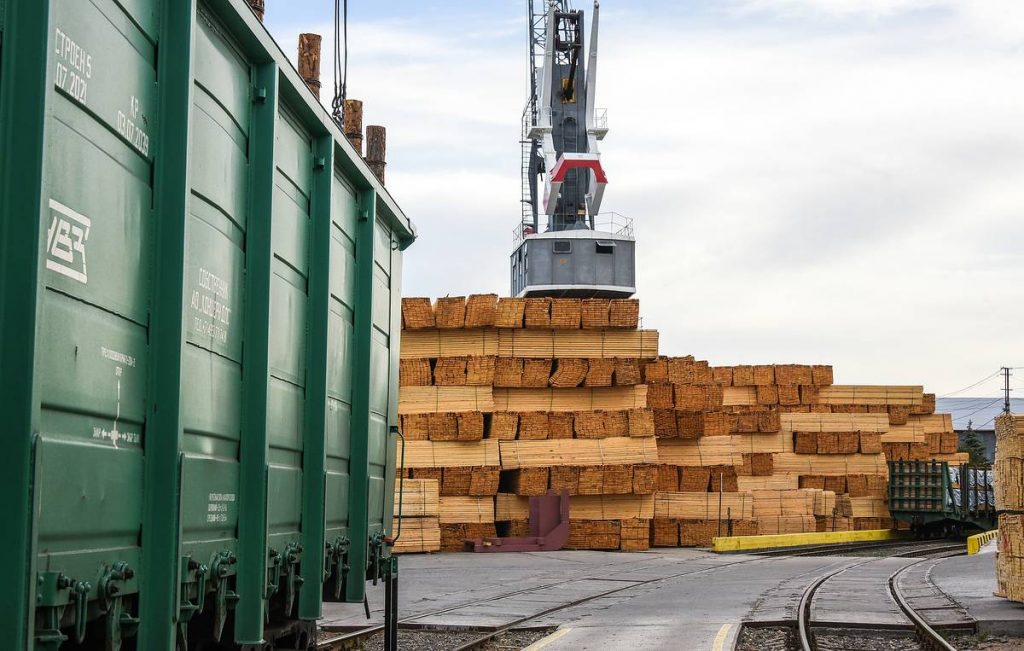 SCA and Scania develop the world’s first electric timber truck - U.S ...